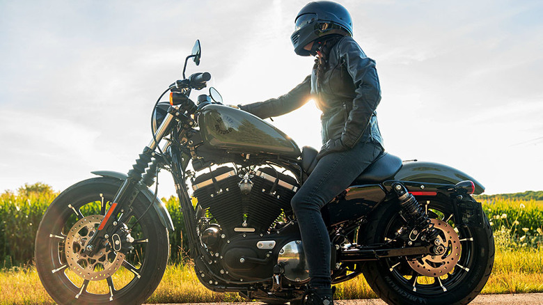 5 Popular Harley-Davidson Motorcycles For Short Riders
