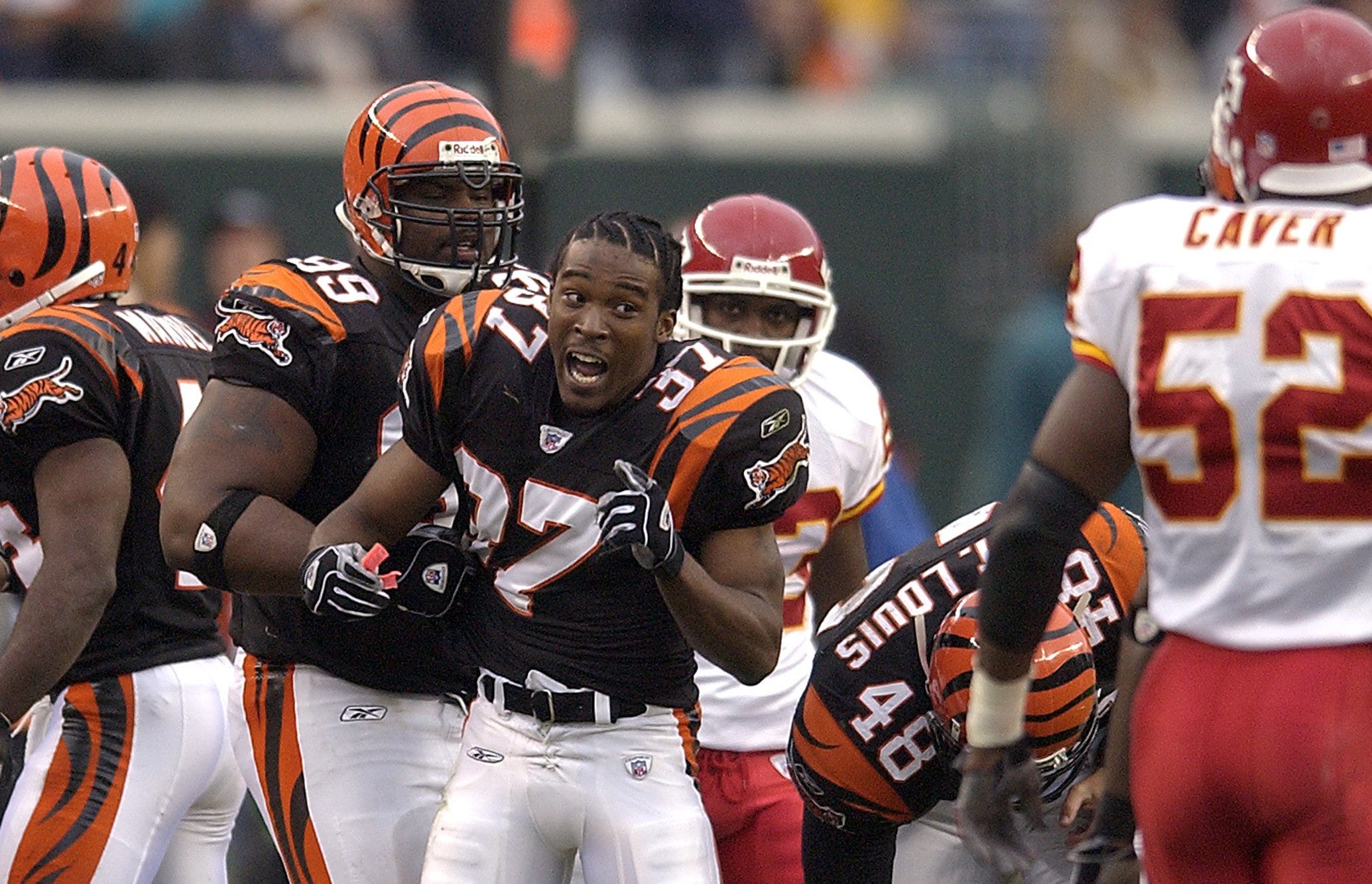 Oliver Gibson, DT who played nine NFL seasons for Bengals and Steelers ...