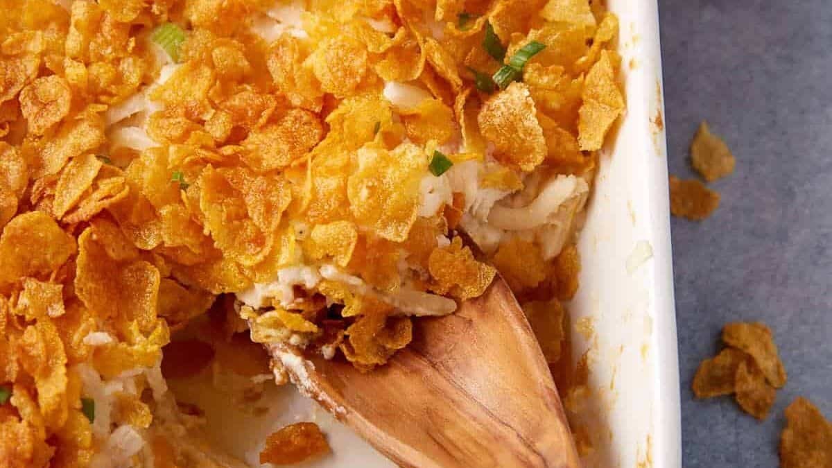 21 Vintage Dinners That Need a Comeback—Which One Do You Miss?