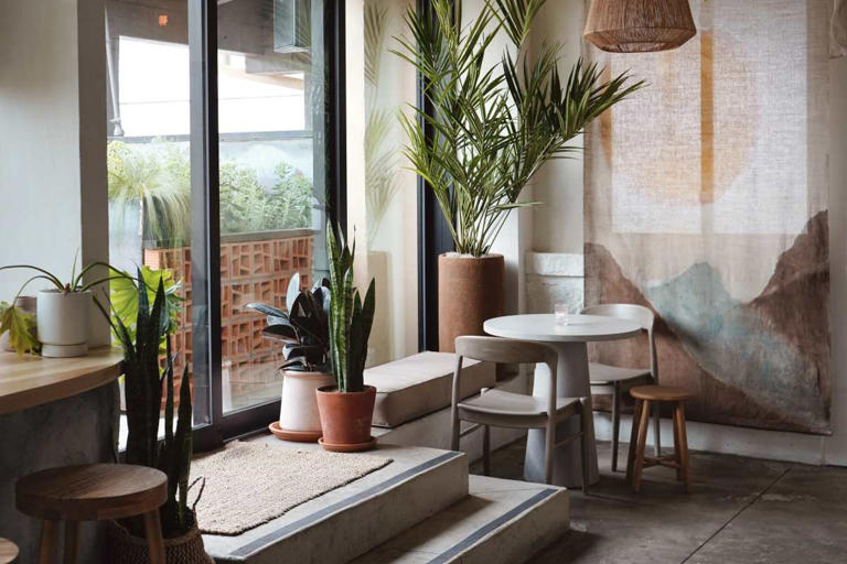 The Most Fun Bars In Nashville