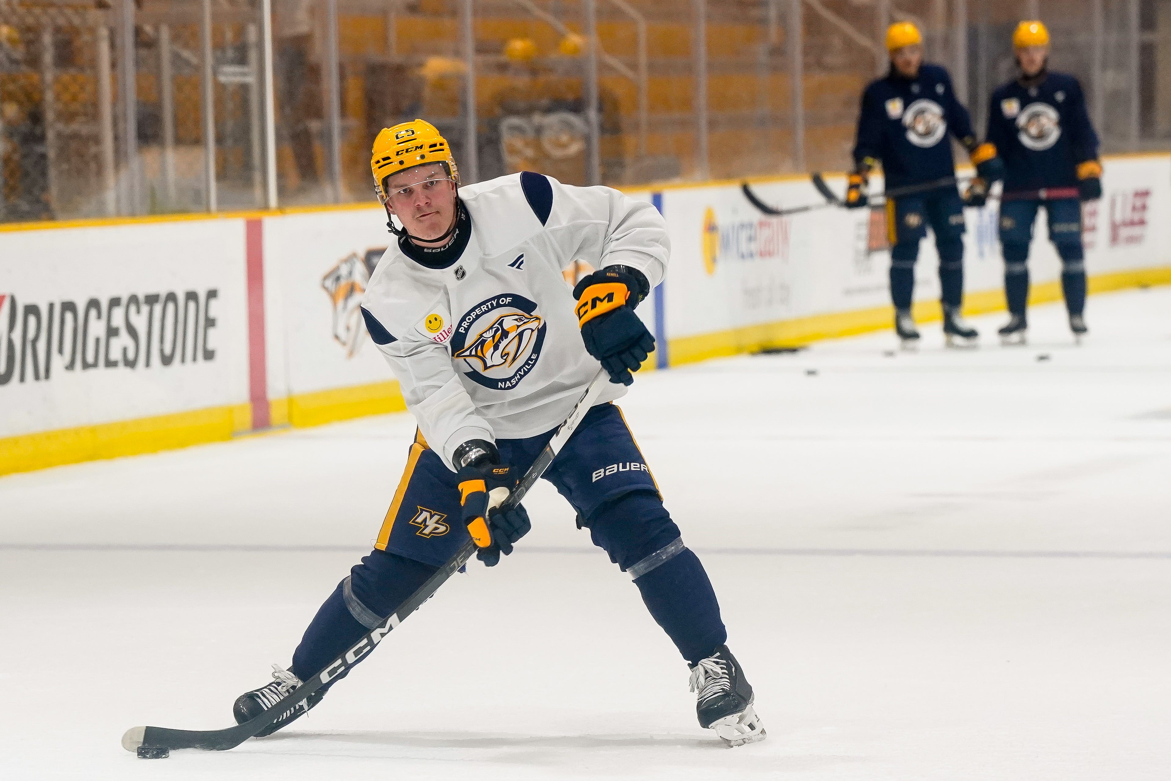 Nashville Predators recall 2022 first-round pick Joakim Kemell, will ...