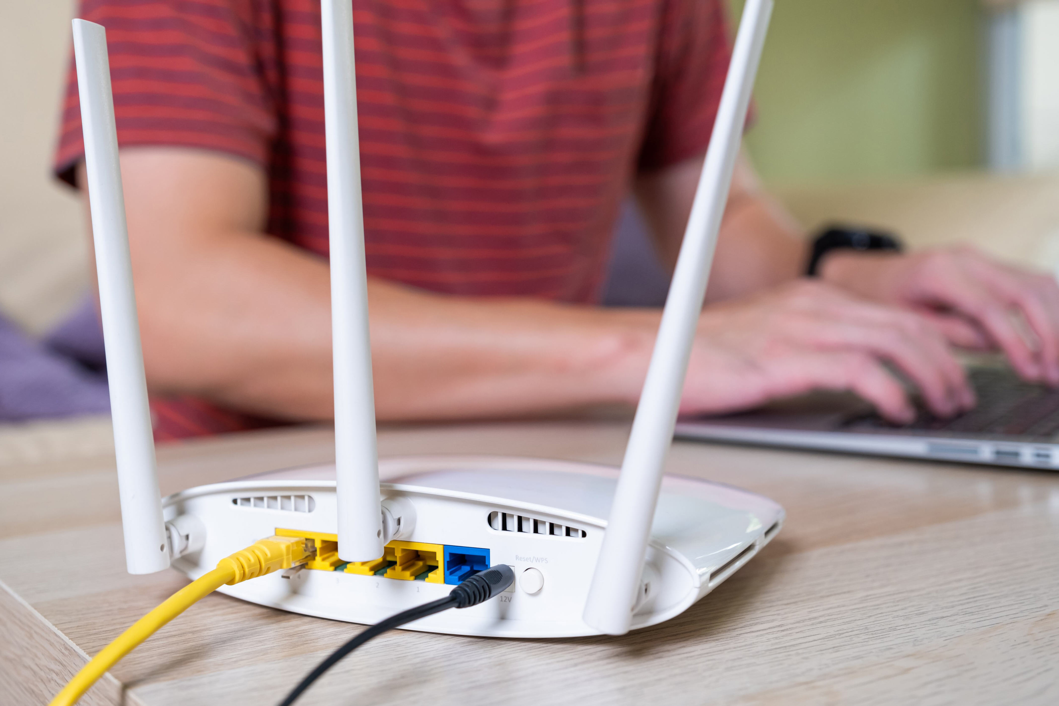 La función ‘oculta’ del router wifi que sirve para mejorar la velocidad ...