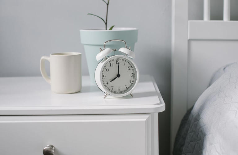 What’s the Deal with Mouth Taping? Expert Weigh in With Tips