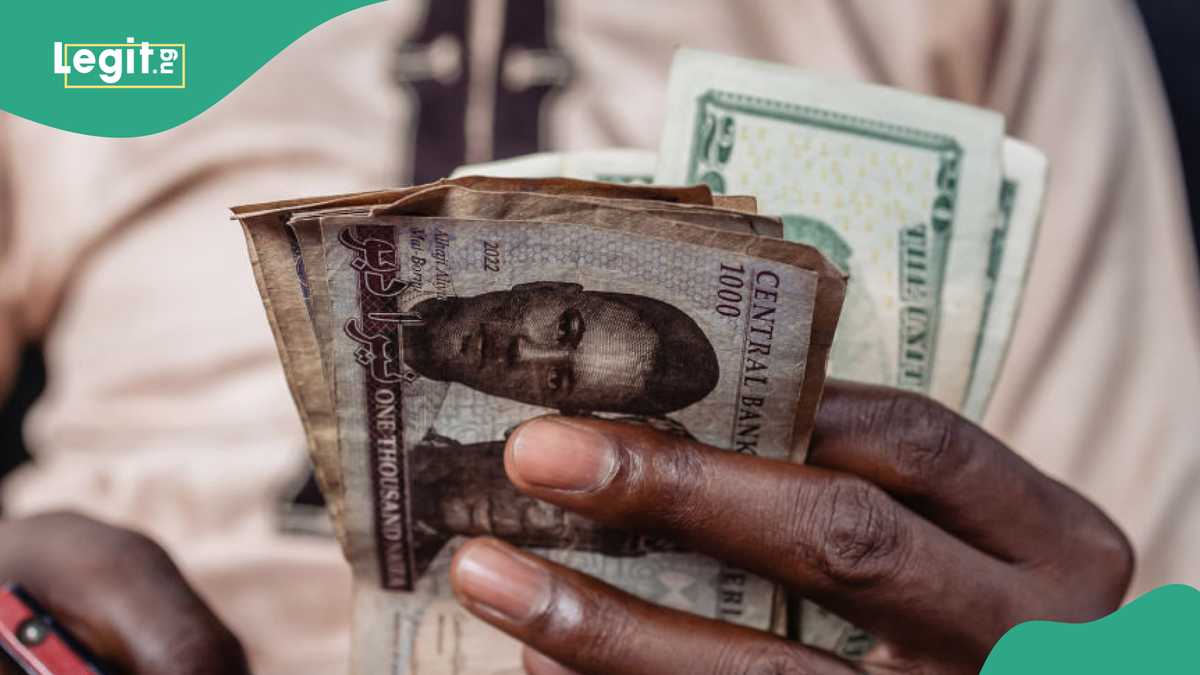 Check out latest naira to dollar exchange rates in official, black market