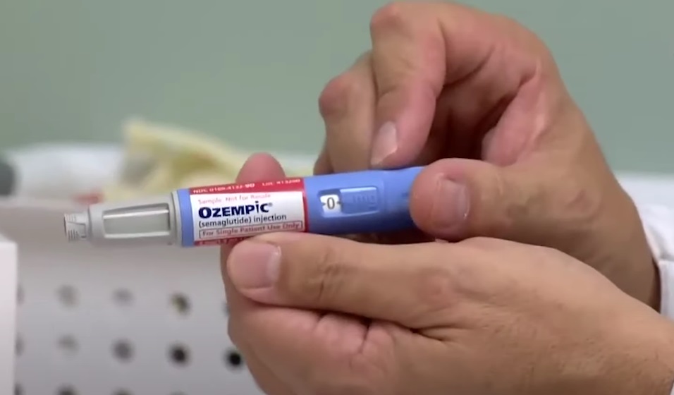 DW: Το Ozempic, το φάρμακο για τον διαβήτη που έγινε μόδα