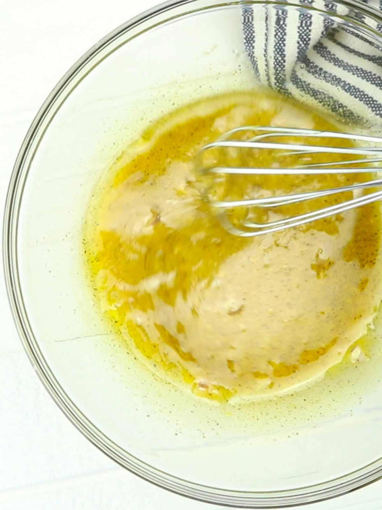 Honey Dijon Vinaigrette Salad Dressing