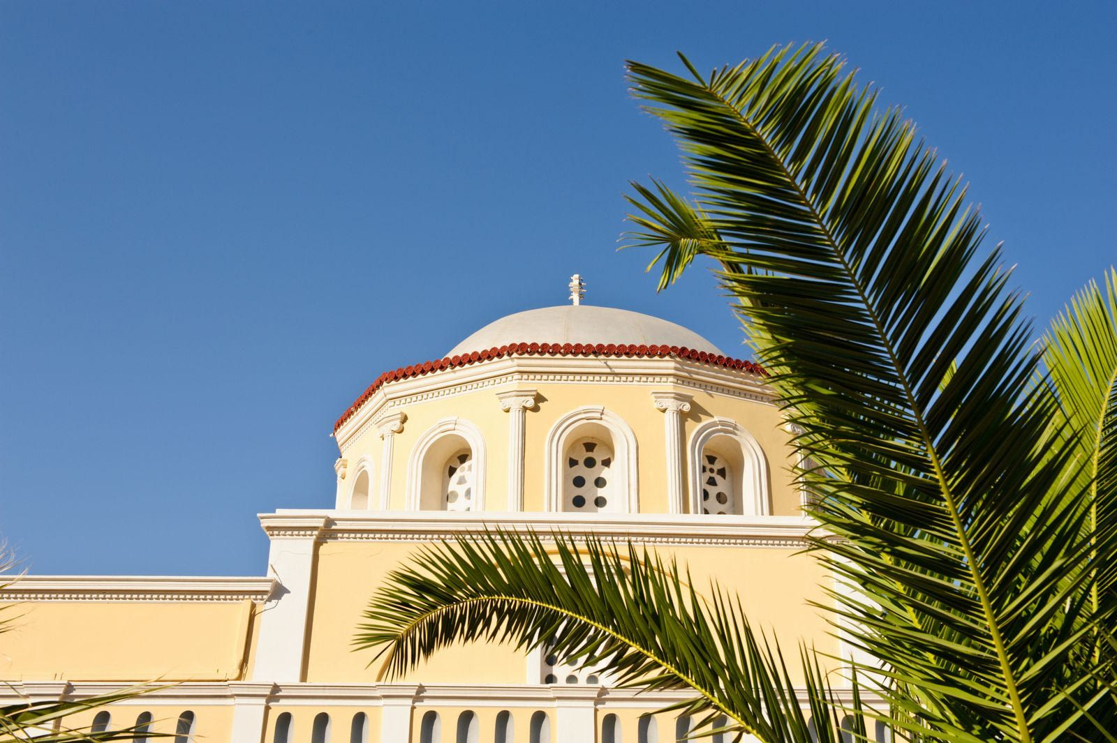 Εορτολόγιο: Ποιοι γιορτάζουν τη Δευτέρα 24 Φεβρουαρίου