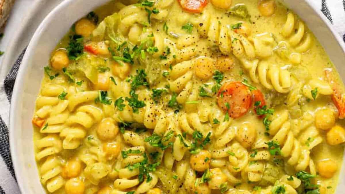 20 Stupid Simple Soup Recipes Even Picky Eaters Will Love
