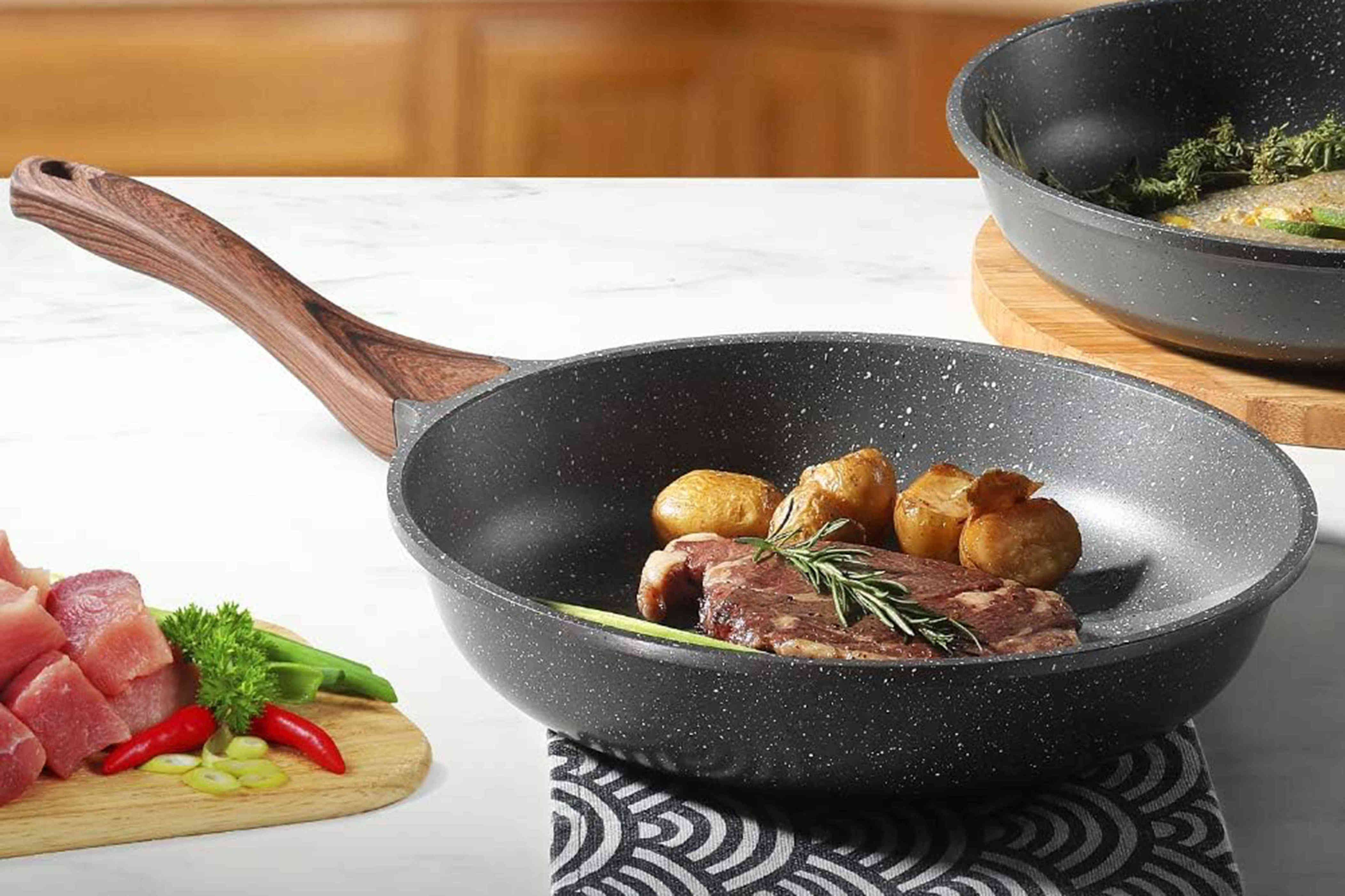Meet Amazon's No. 1 Bestselling Pan — 22,500+ Shoppers Agree ‘Nothing ...