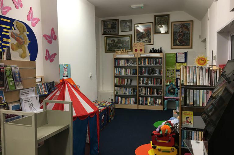 Hundreds back calls to save "heart of the community" Coventry libraries