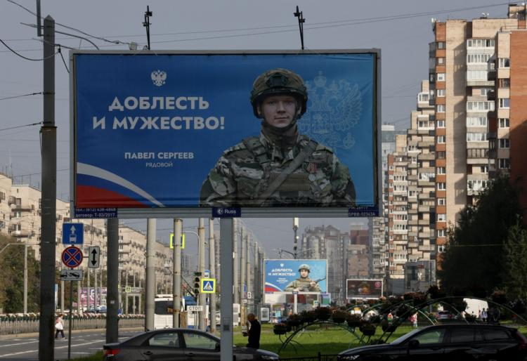 Guerre en Ukraine : Moscou et Kiev ont procédé à un échange massif de ... Guerre en Ukraine : Moscou et Kiev ont procédé à un échange massif de ...