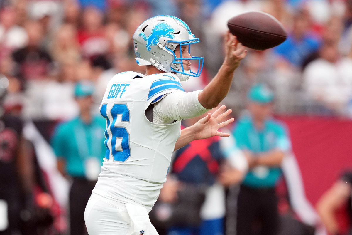 WATCH: Lions execute hook-and-ladder play to perfection against Cardinals WATCH: Lions execute hook-and-ladder play to perfection against Cardinals