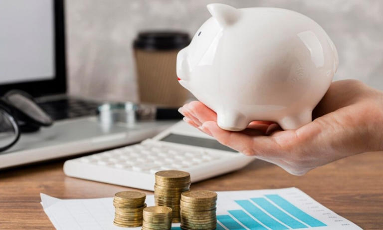 ¿Cómo ahorrar dinero si gano poco al mes?