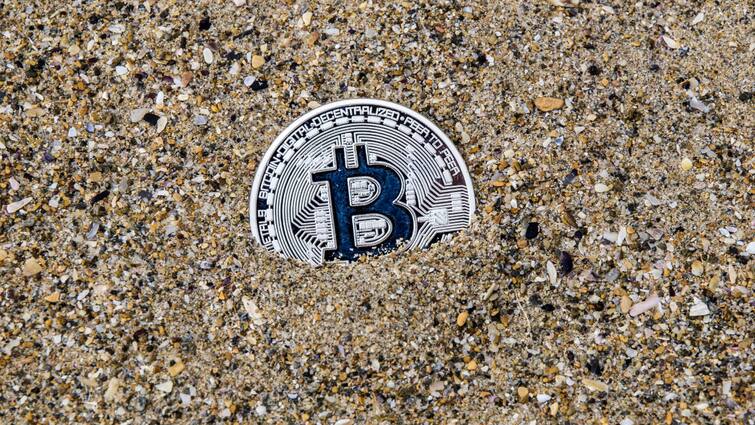 Bitcoin Slump: Why Is The Crypto Market Going Down?