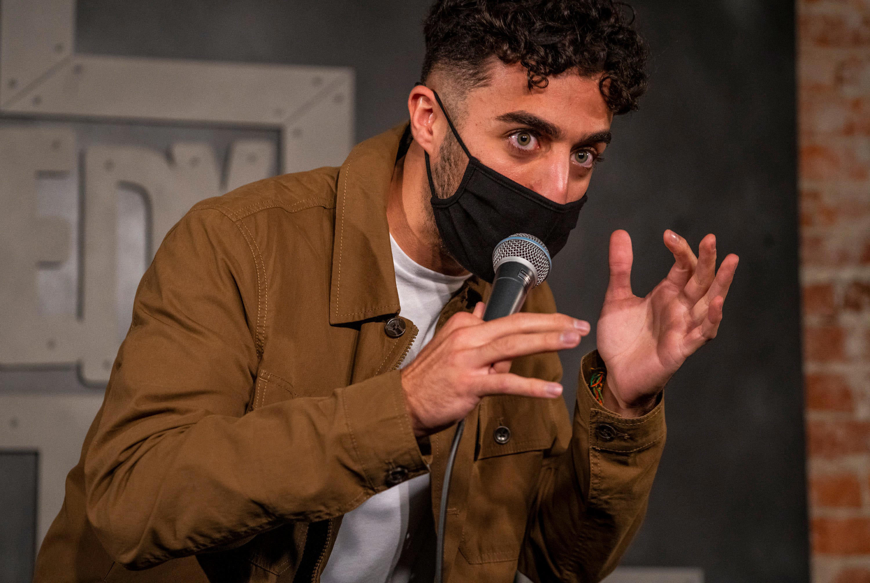 When does SNL start again? Indiana standup Emil Wakim joins the cast in ... When does SNL start again? Indiana standup Emil Wakim joins the cast in ...