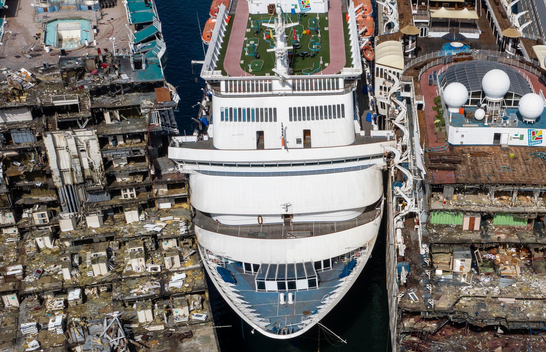 Photos: Modular habitat Sentinel to support human life 656 feet underwater