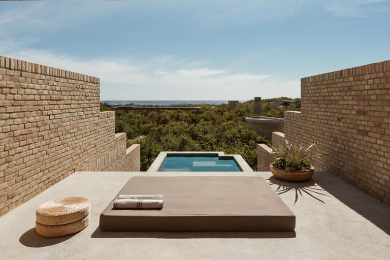 Are you eligible for a new Marriott Bonvoy card? This chart tells you ...