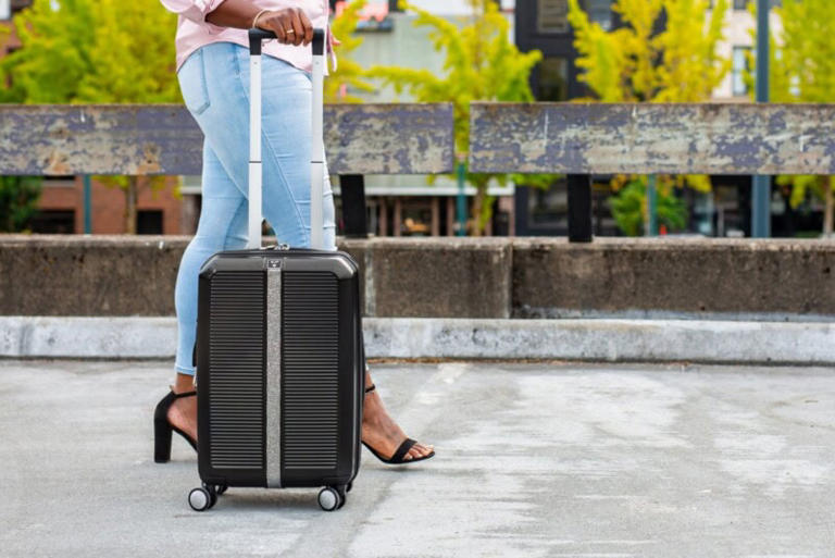 CALPAK vs. Samsonite: We Tested Both to Find Out Which is Better