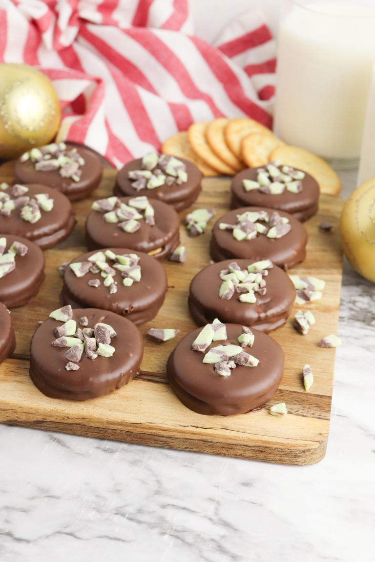 Ritz Crackers Thin Mints: A Sweet Twist on a Classic Treat