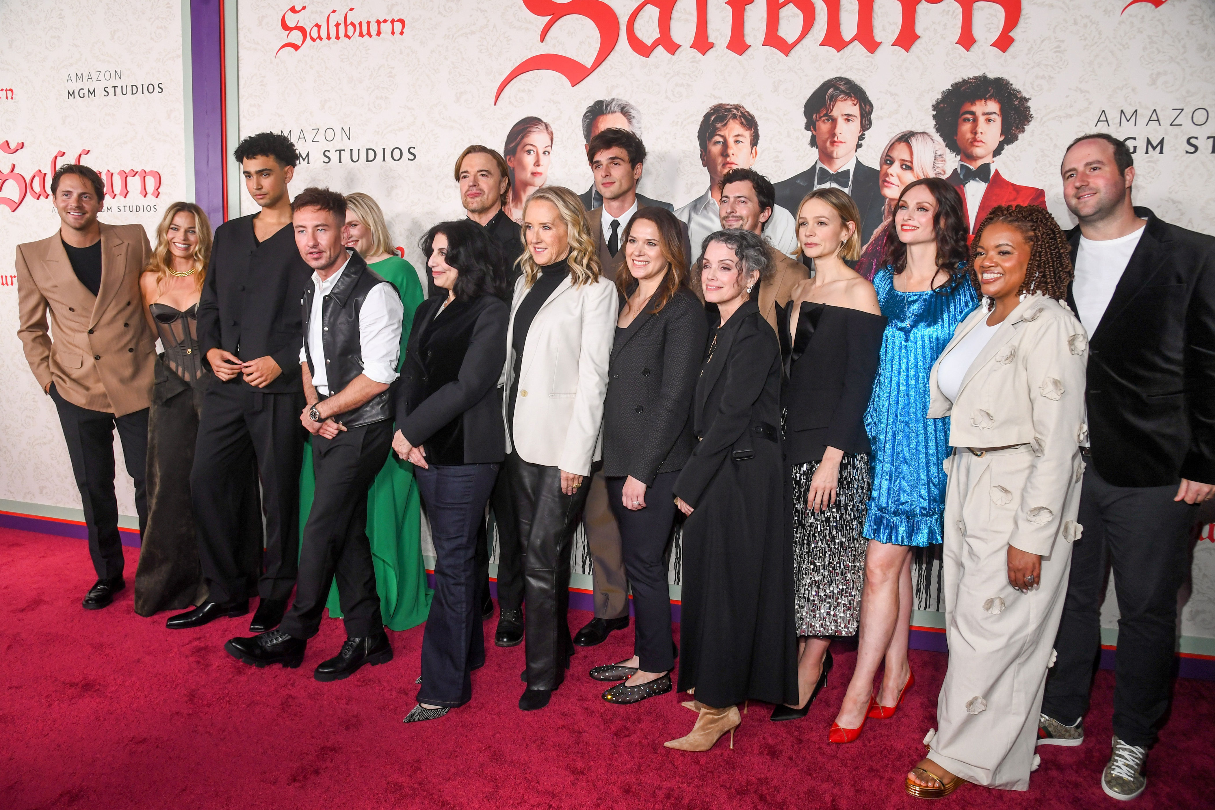 Jacob Elordi and Margot Robbie in Wuthering Heights: Everything We Know ...