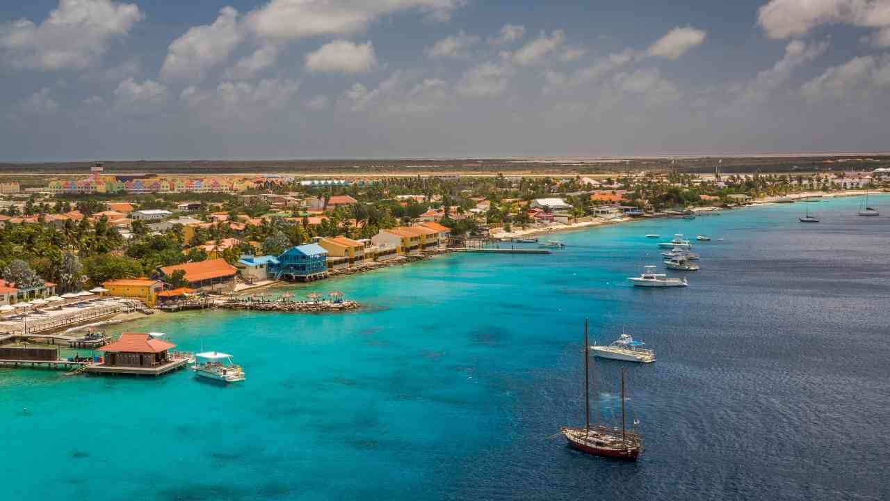 17 Amazing Places Americans Rarely Visit