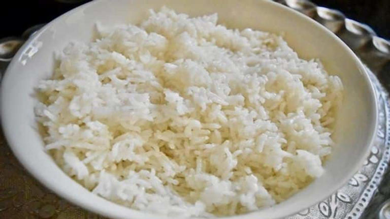 White rice: రాత్రిపూట అన్నం ఎవరు తినకూడదు..?