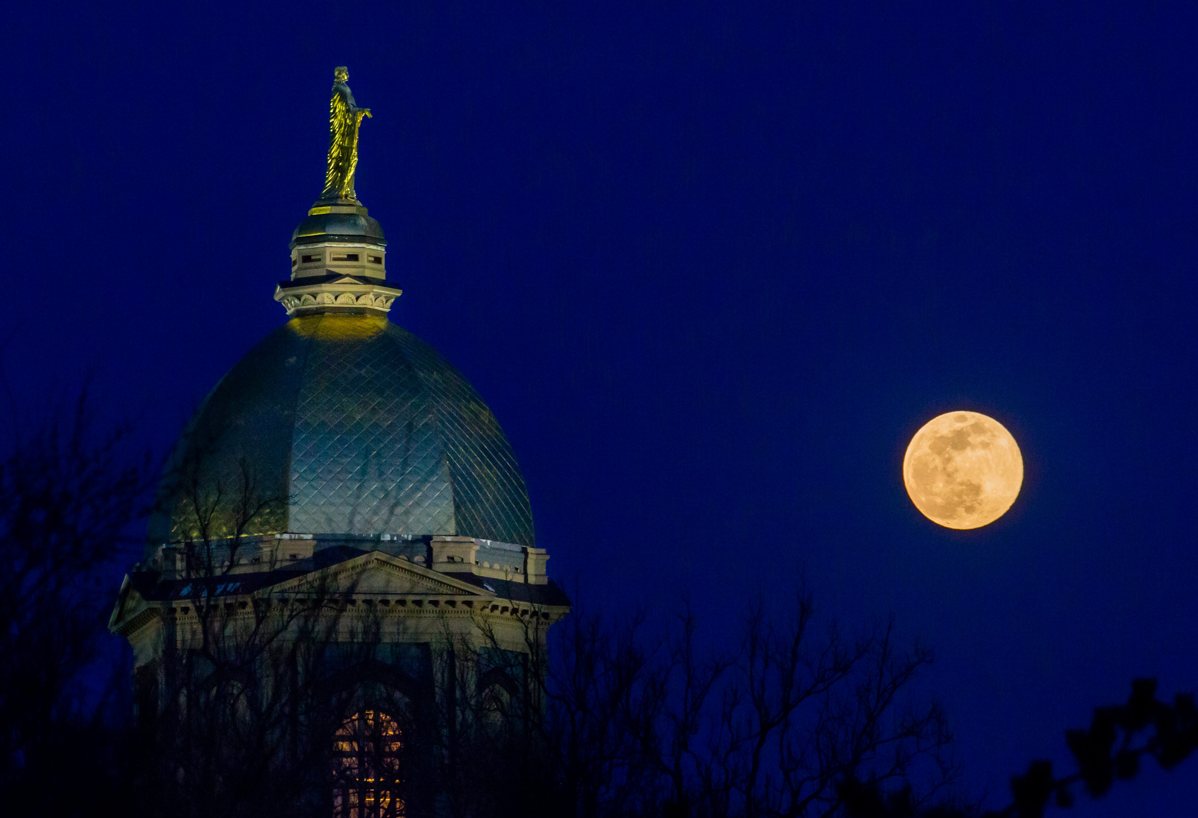 See where U.S. News & World Report 2026 top colleges ranked Notre Dame