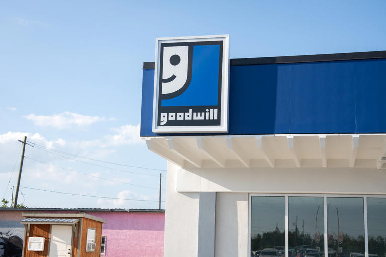 Gulf Breeze is getting a Goodwill store. Here's what we know about ...