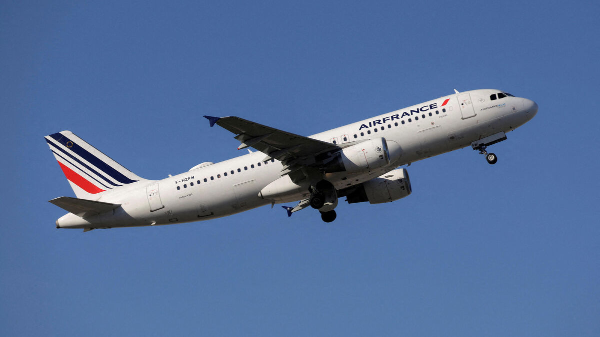 Une passagère d’un vol Air France vers Dakar agresse le personnel de ...