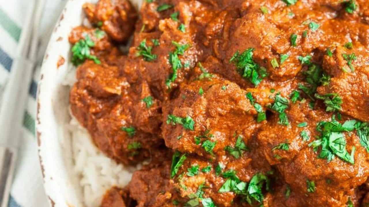 19 Dump-And-Go Slow Cooker Recipes That Are Perfect for Meal Prep