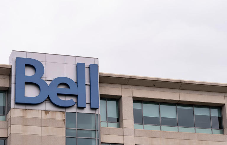 Bell Canada offering severance packages to 1,200 unionized employees