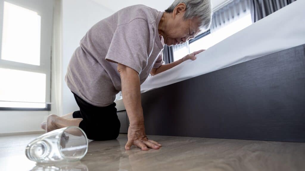 10 warning signs of a stroke that can show up a month in advance