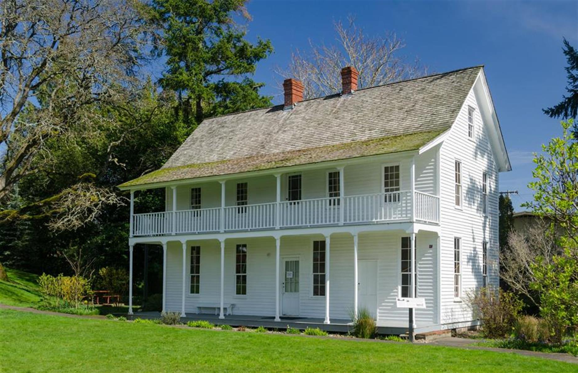 Take A Tour Of America's Oldest Homes