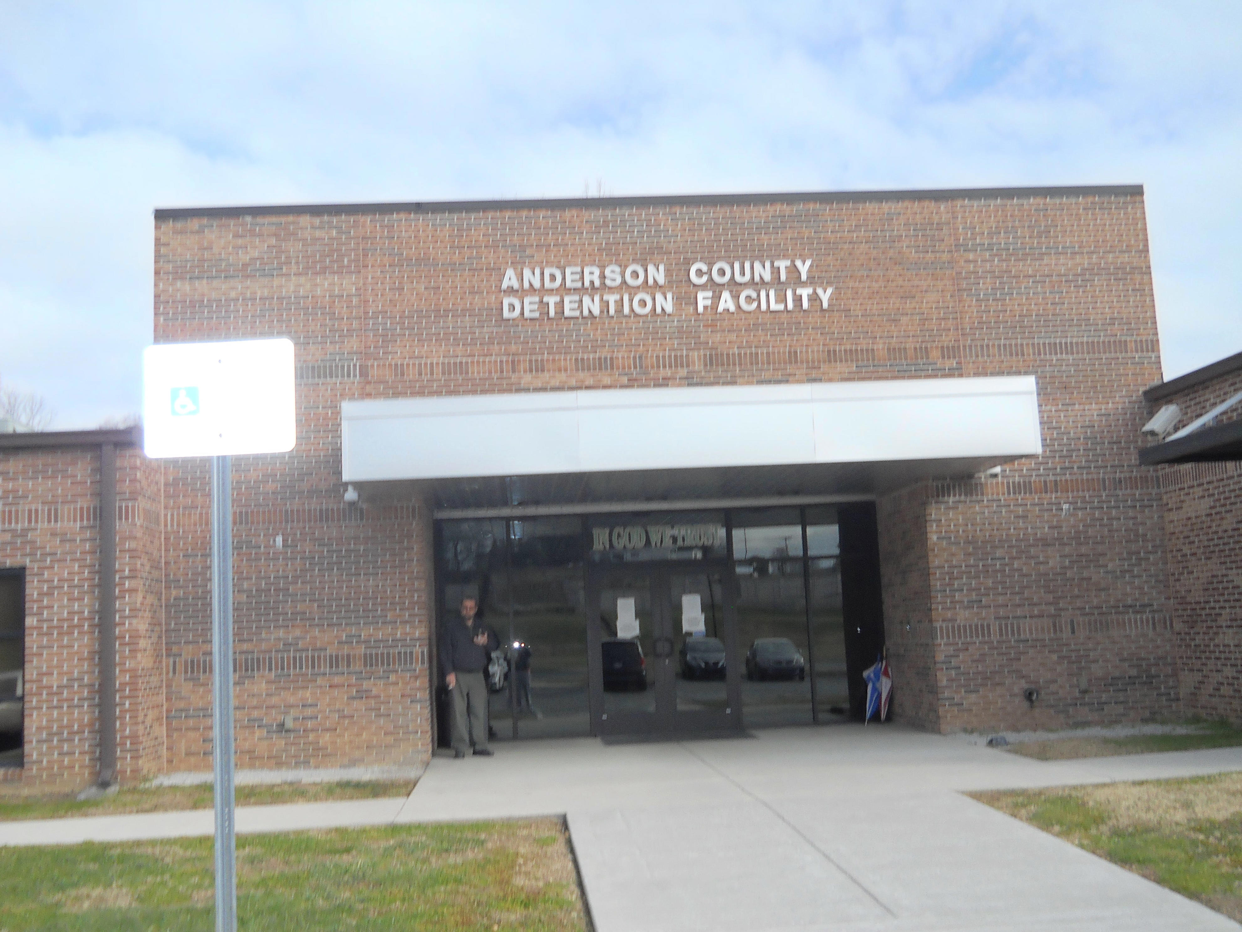 Oak Ridge man convicted of raping woman in 2017