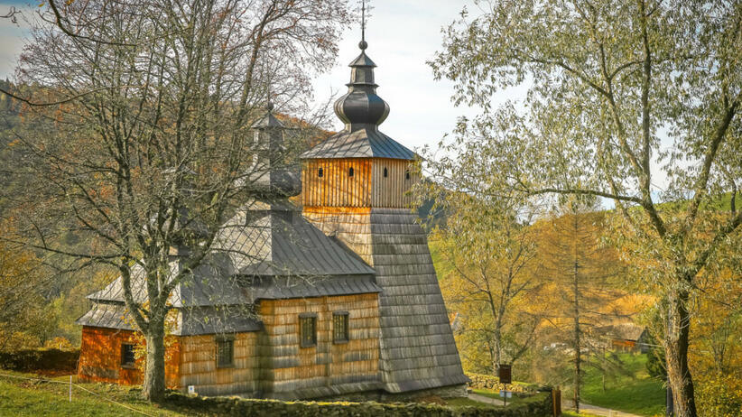 W tej wiosce mieszka tylko 40 osób, ale zjeżdżają się tu turyści z ... W tej wiosce mieszka tylko 40 osób, ale zjeżdżają się tu turyści z ...