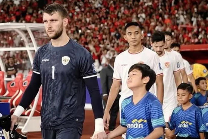 Maarten Paes Cedera, Ernando Ari Siap Jaga Gawang Timnas Indonesia Maarten Paes Cedera, Ernando Ari Siap Jaga Gawang Timnas Indonesia
