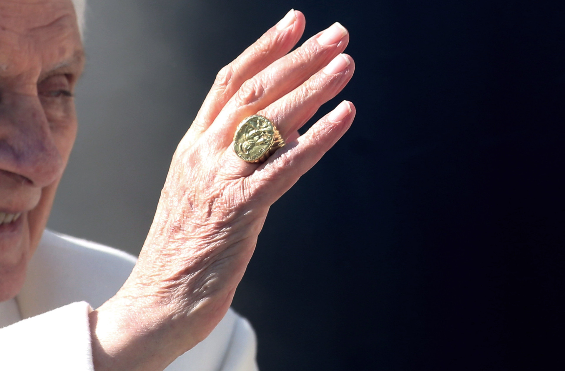 What happens when the pope dies?