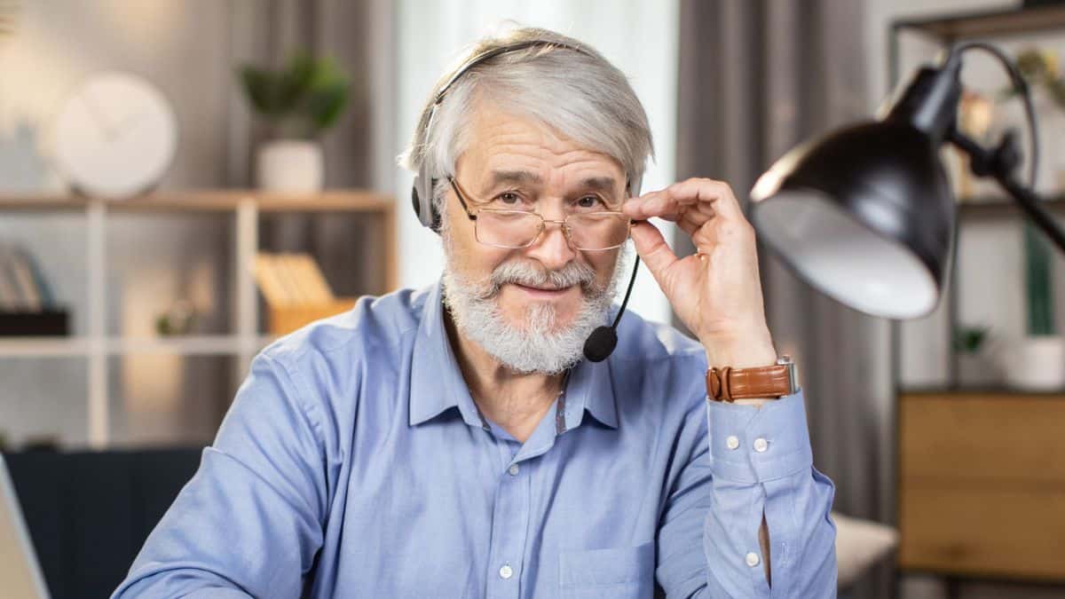 12 Clever Side Hustles for Retirees to Make More Money