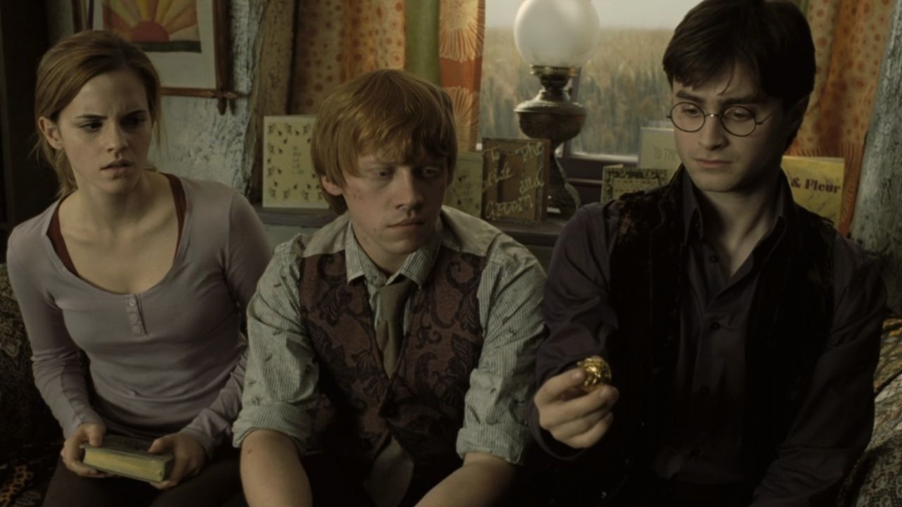 Truly awesome magical objects from the Harry Potter movies and books