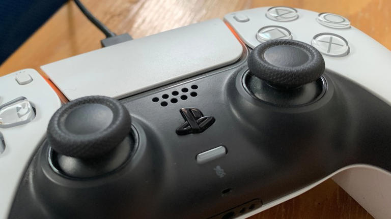 How Long Do PS5 Controllers Last (And How To Extend Their Lifespan)
