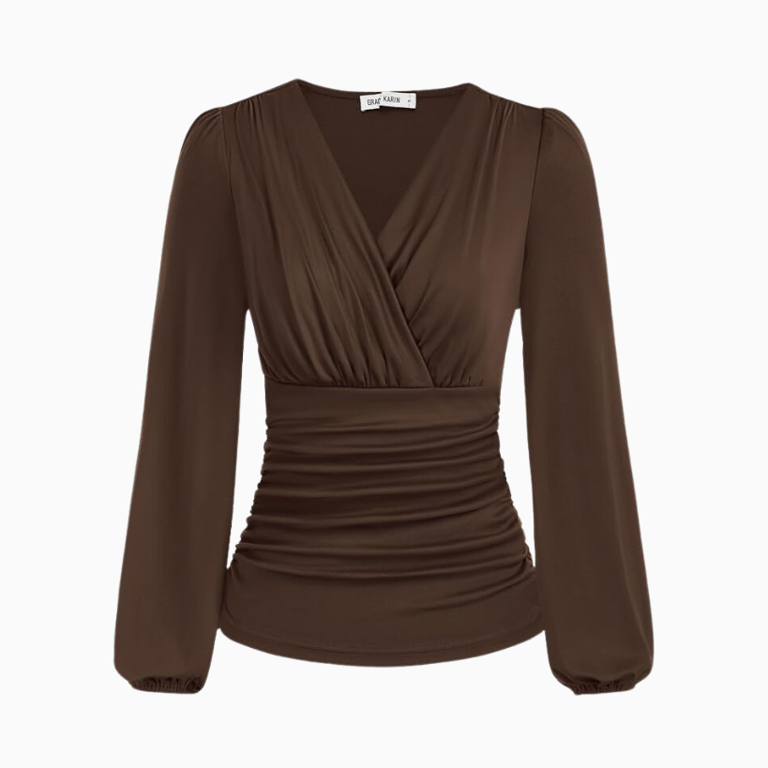 Classy Pieces You Need in Your Office Wardrobe