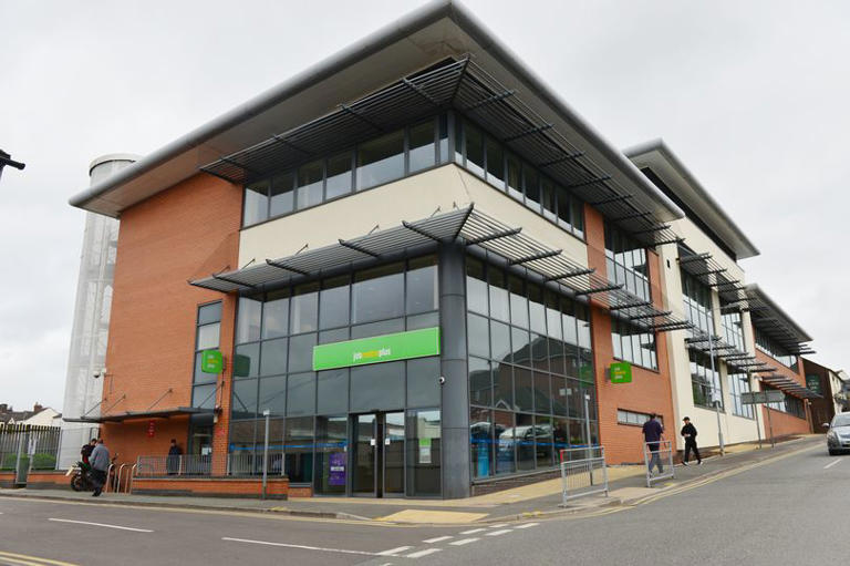 Benefits claimants could be in hot water if they don’t report changes