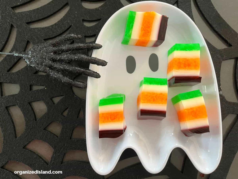 Halloween Jello Jigglers