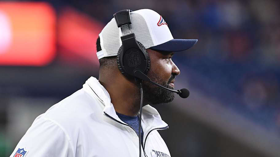 Patriots Great Speaks on Jerod Mayo Patriots Great Speaks on Jerod Mayo