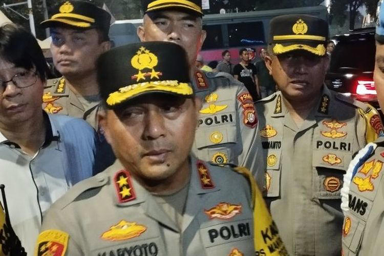 Kapolda Metro Jaya Irjen Karyoto Ingatkan Personelnya Jaga Netralitas ... Kapolda Metro Jaya Irjen Karyoto Ingatkan Personelnya Jaga Netralitas ...