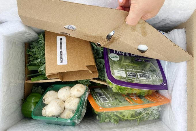 Misfits Market Review: This Produce Delivery Service Changed the Way I Shop
