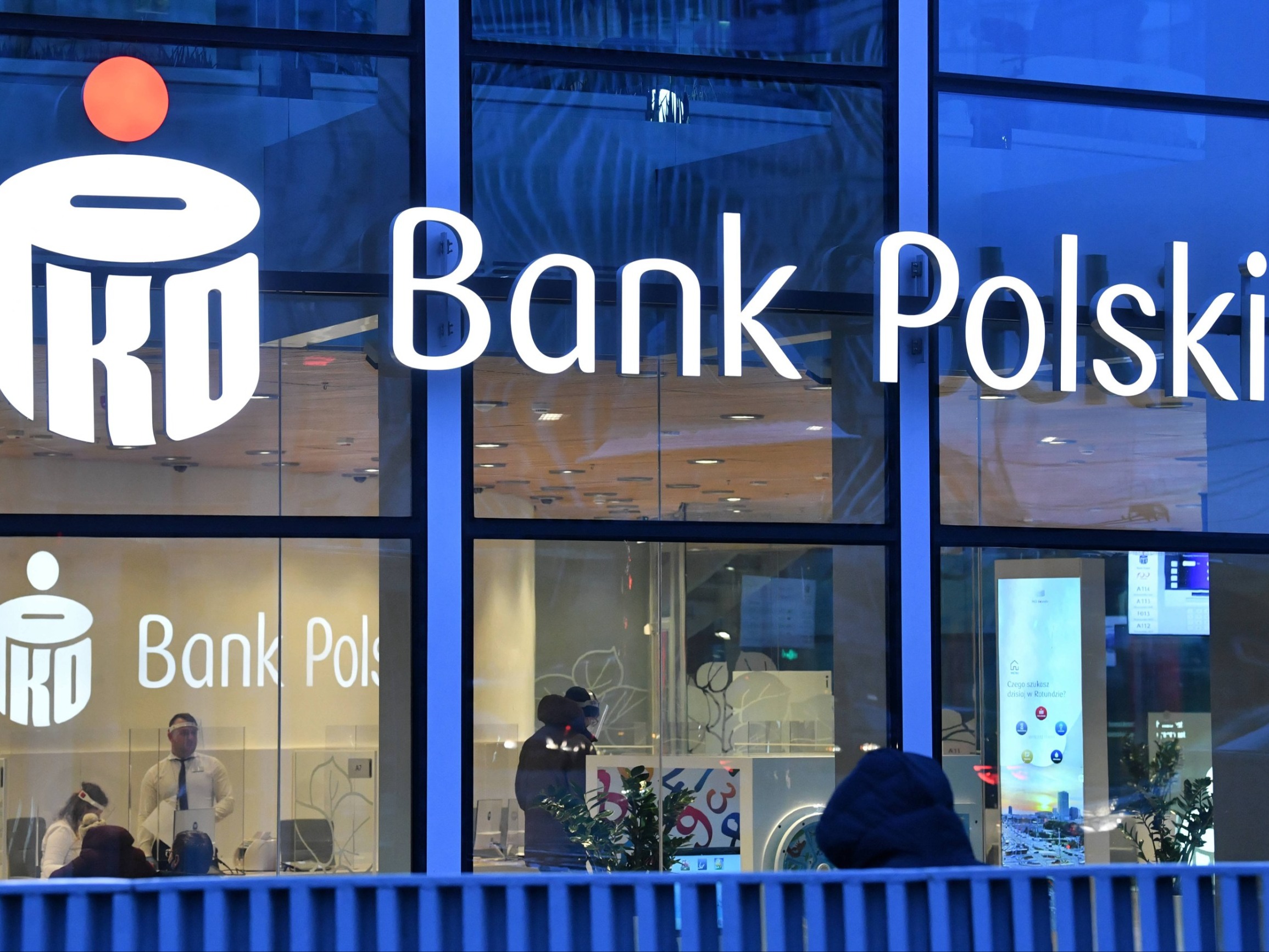 "To pułapka!". Największy bank w Polsce ostrzega klientów