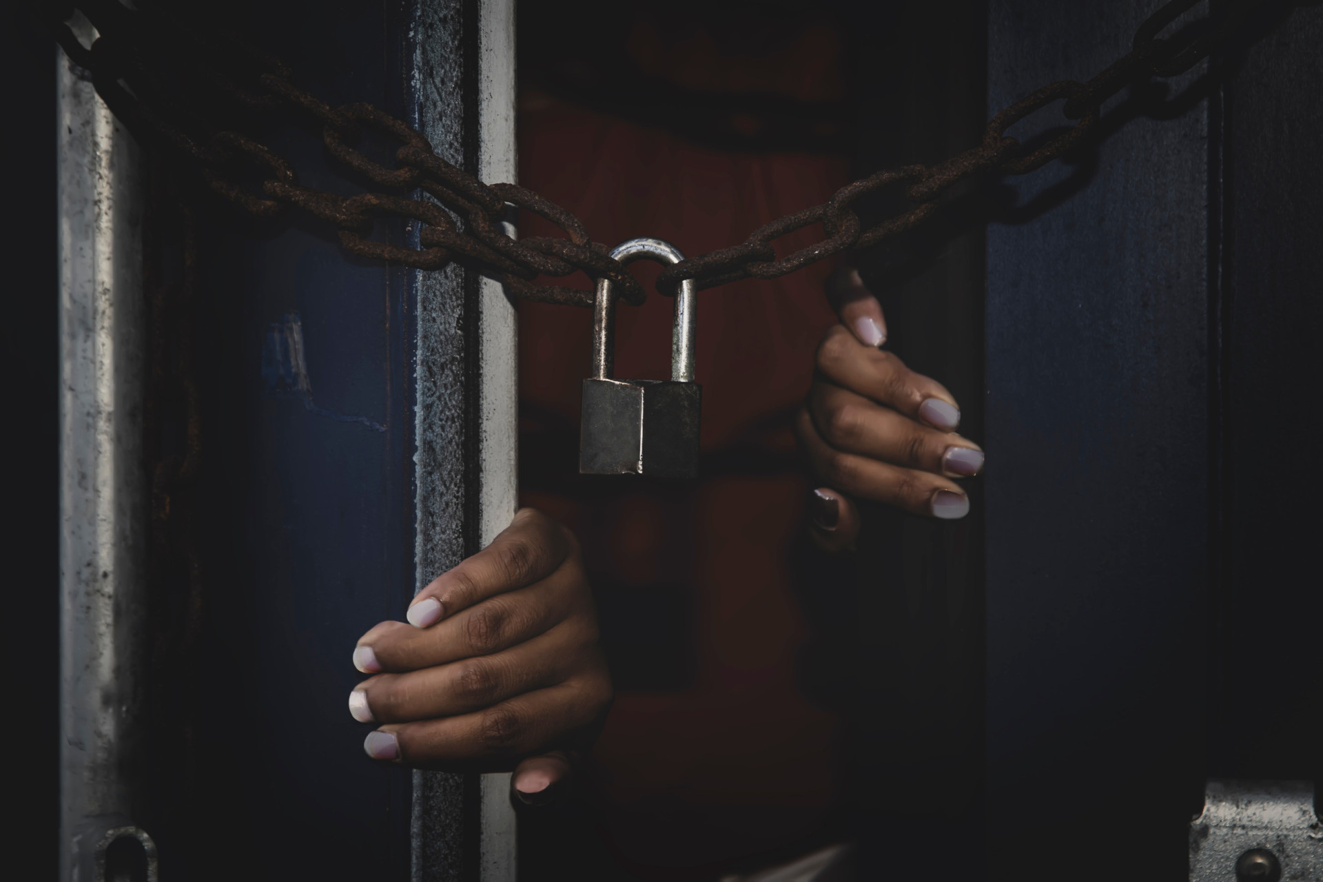 How to spot the signs of modern slavery