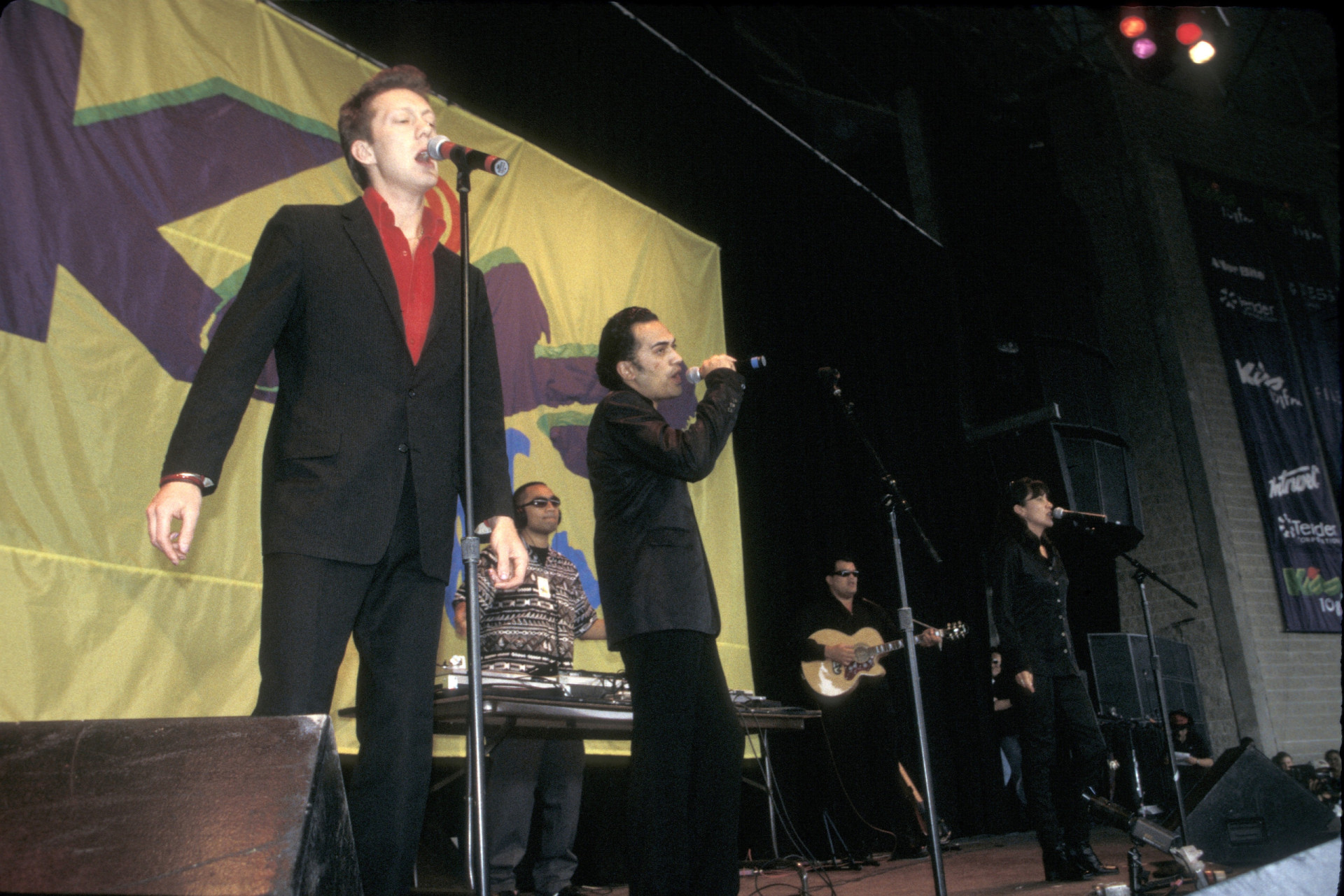 The tragic stories behind these one-hit-wonders