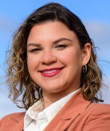 Dolly Parton Imagination Library cut from Indiana budget passed by ...